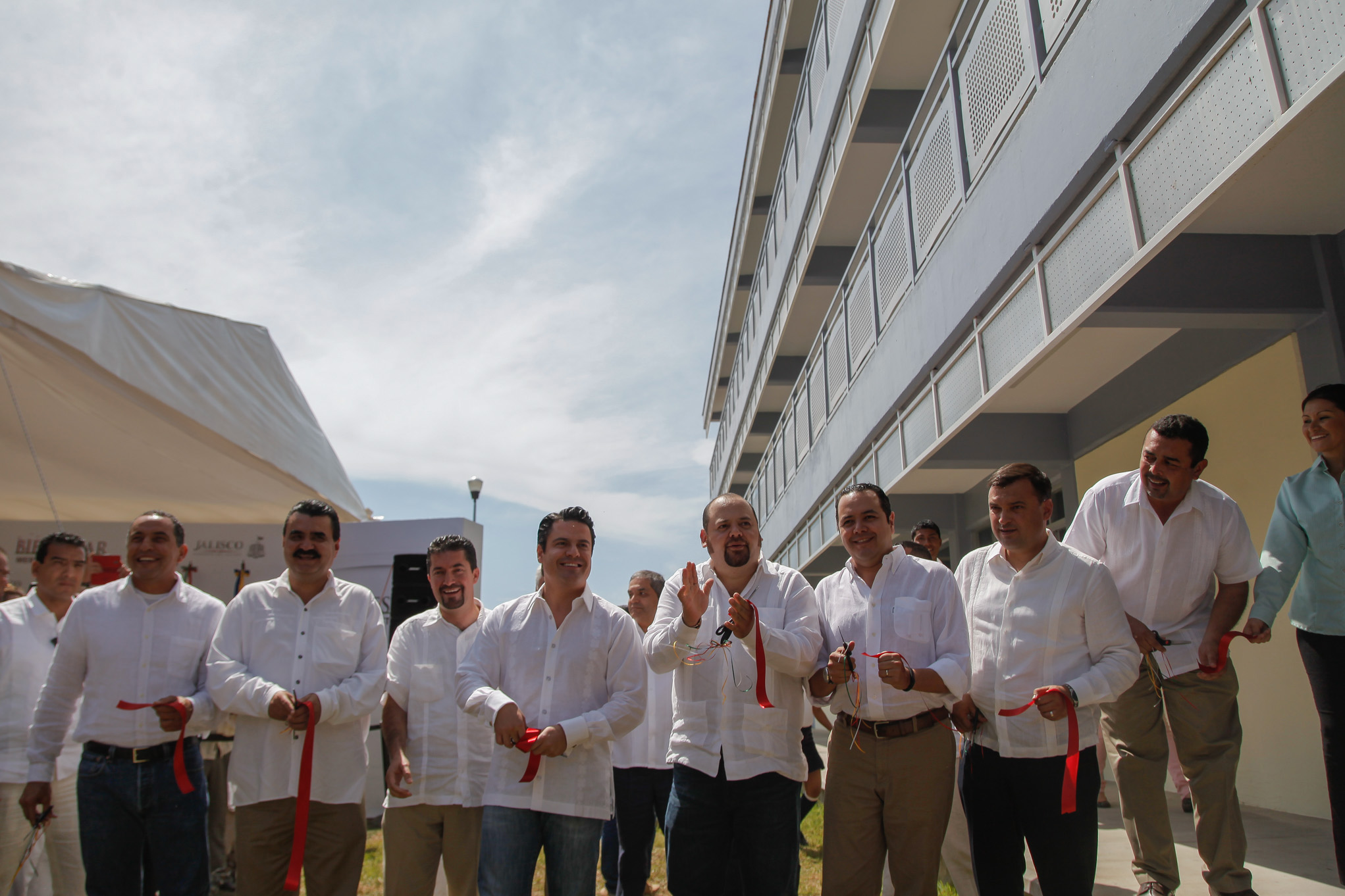 Inaugura Gobernador instalaciones de CECYTEJ en Puerto Vallarta ...