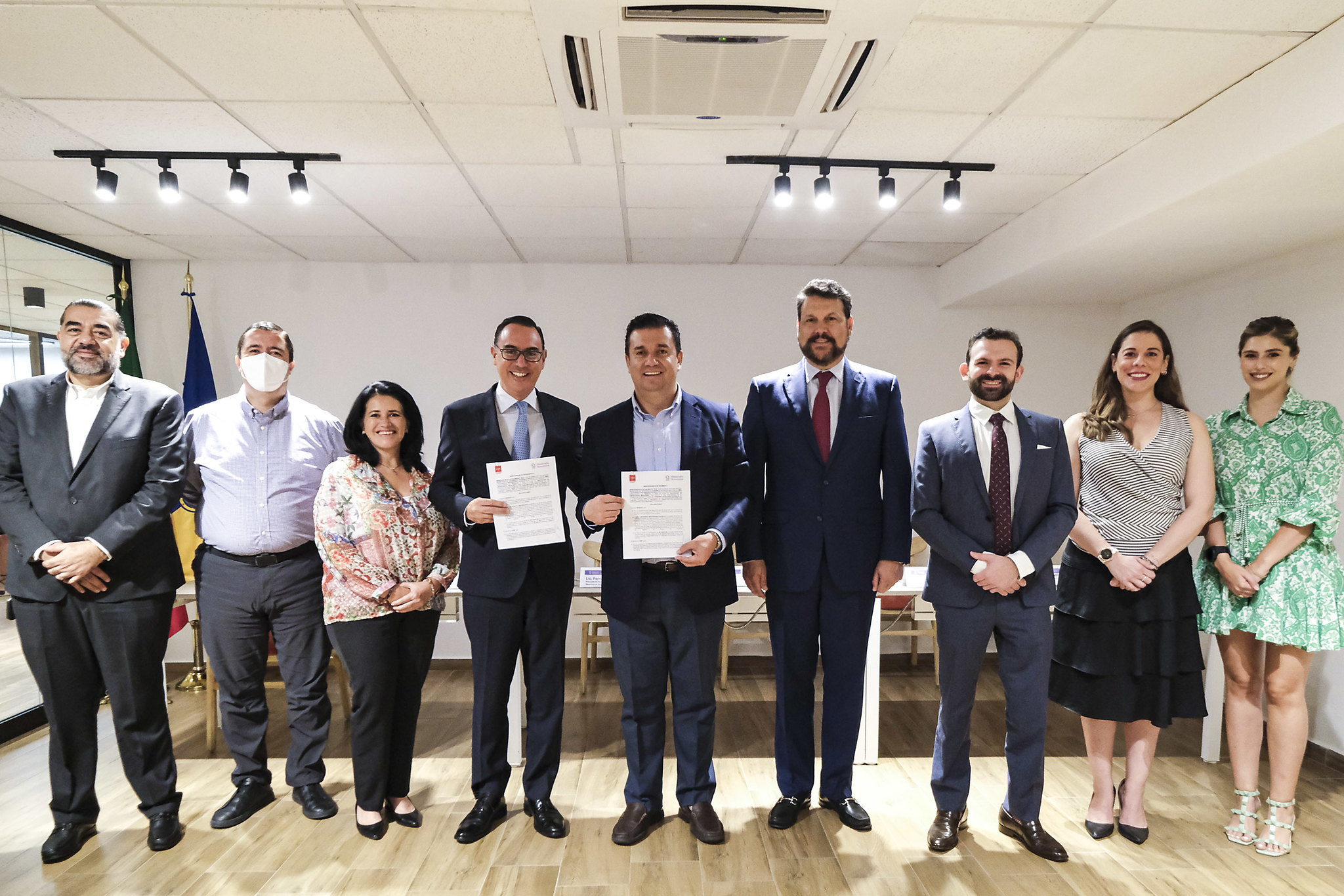 Gobierno De Jalisco Y La Asociación De Empresarios Mexicanos En Estados