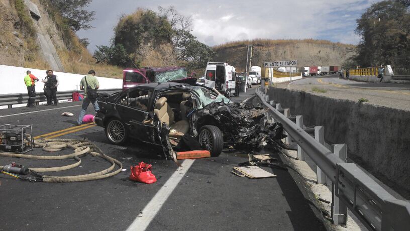 Accidente En Autopista Guadalajara Colima Deja Tres Muertos Y Seis