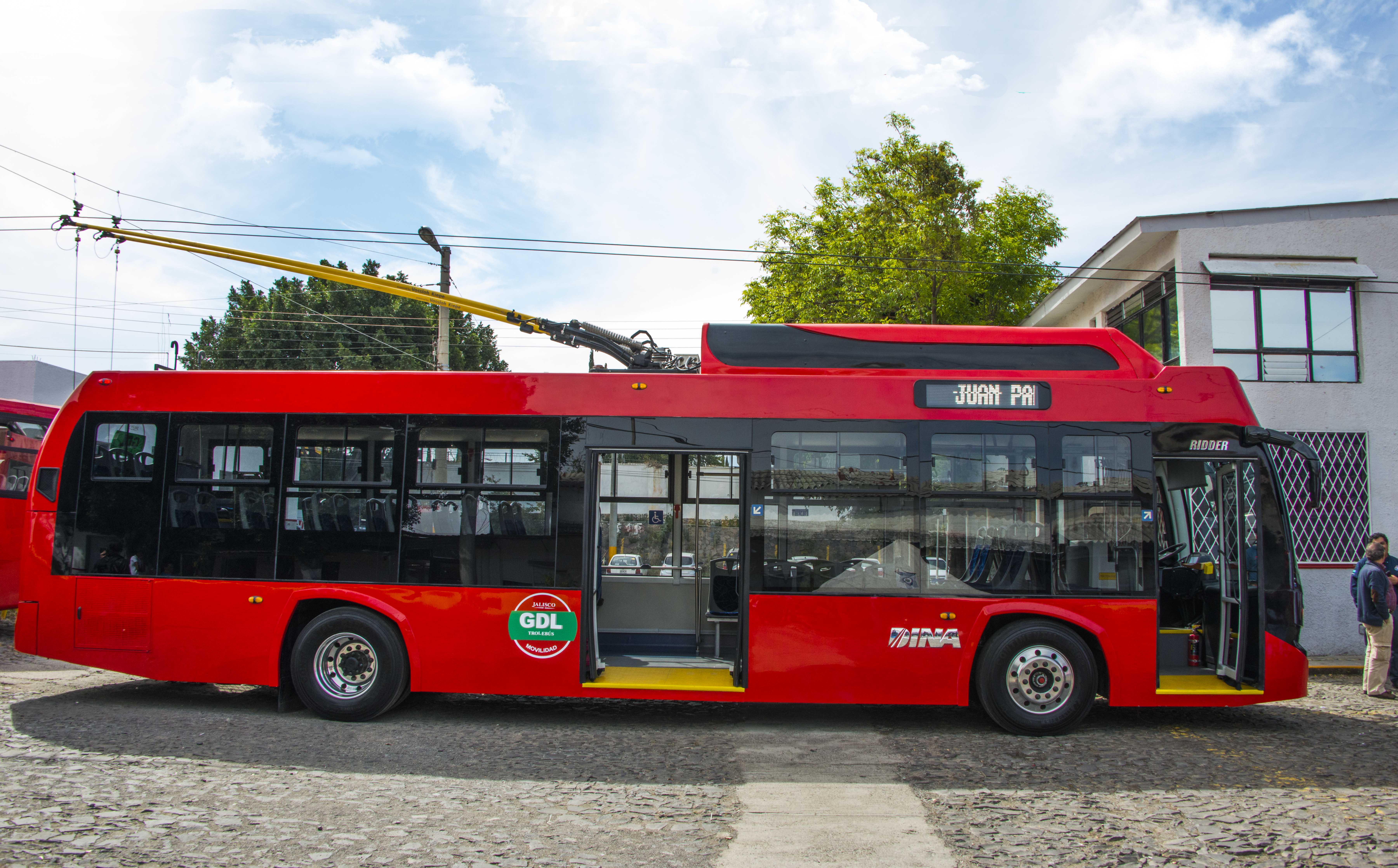 Inició el proceso de modernización del sistema Trolebús | Gobierno del ...