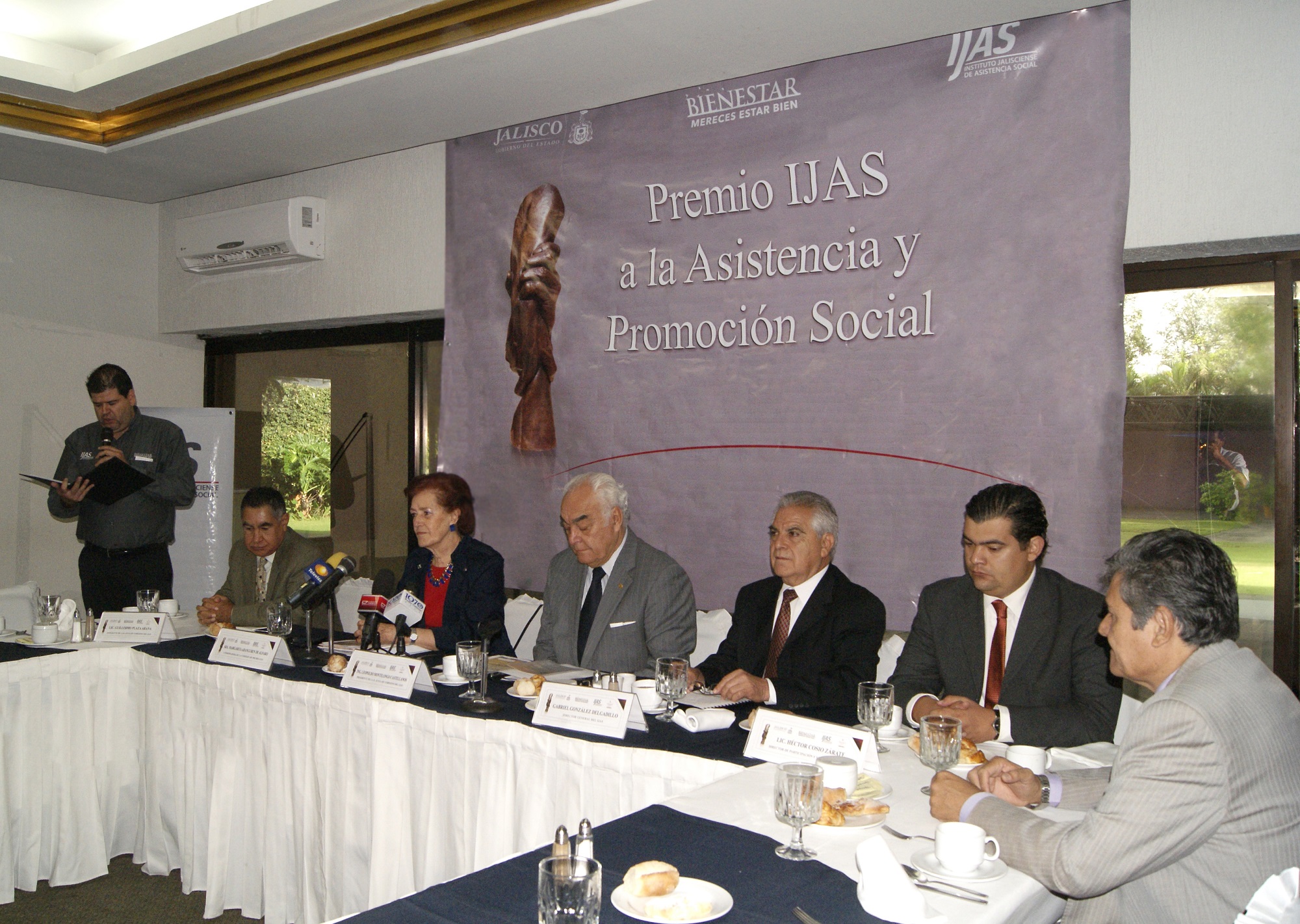 Presenta el Instituto Jalisciense de Asistencia Social la convocatoria ...